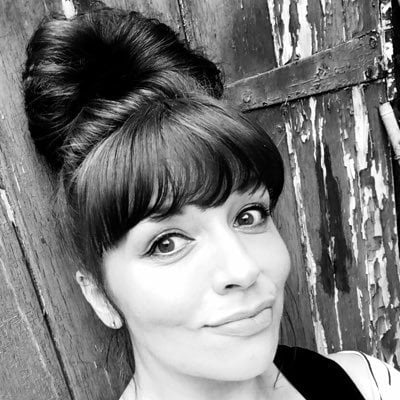 Fragrance: Perfume Layering with Suzy Nightingale - AMBIANCE London